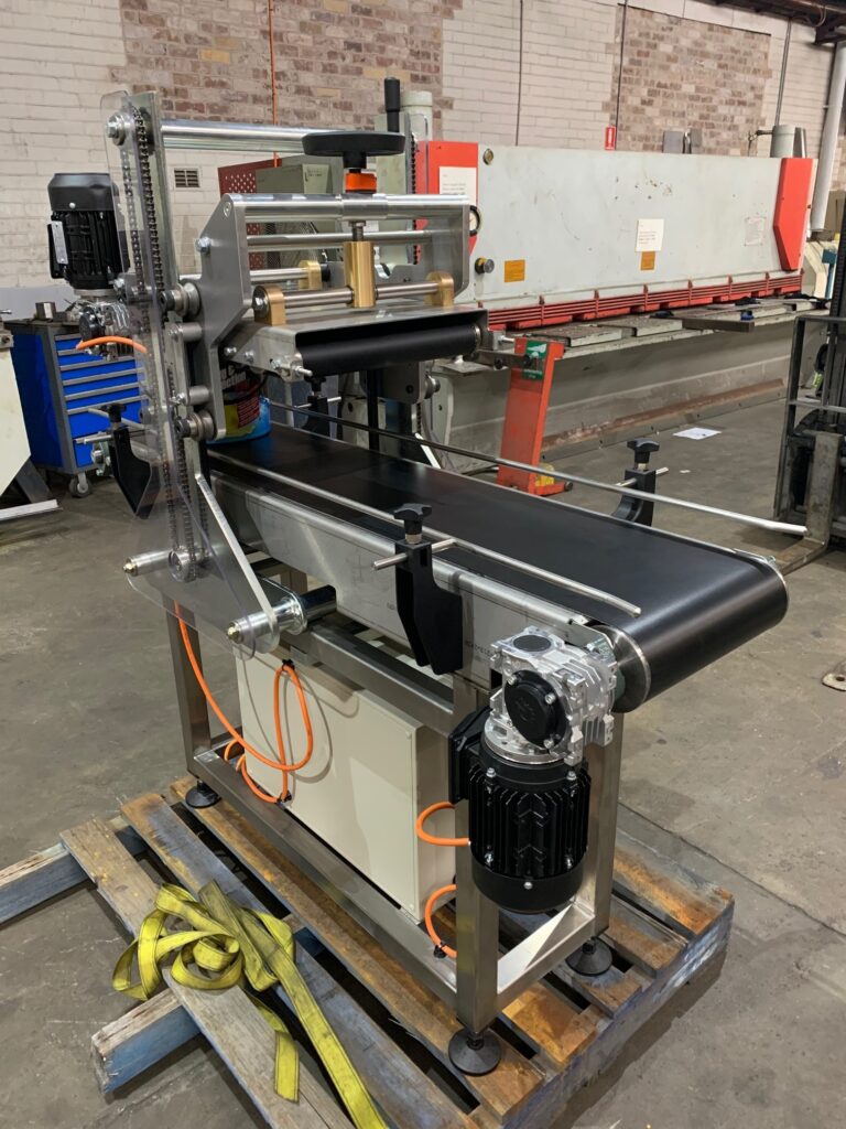 Conveyor Lid Press Machine - Lucan Engineering